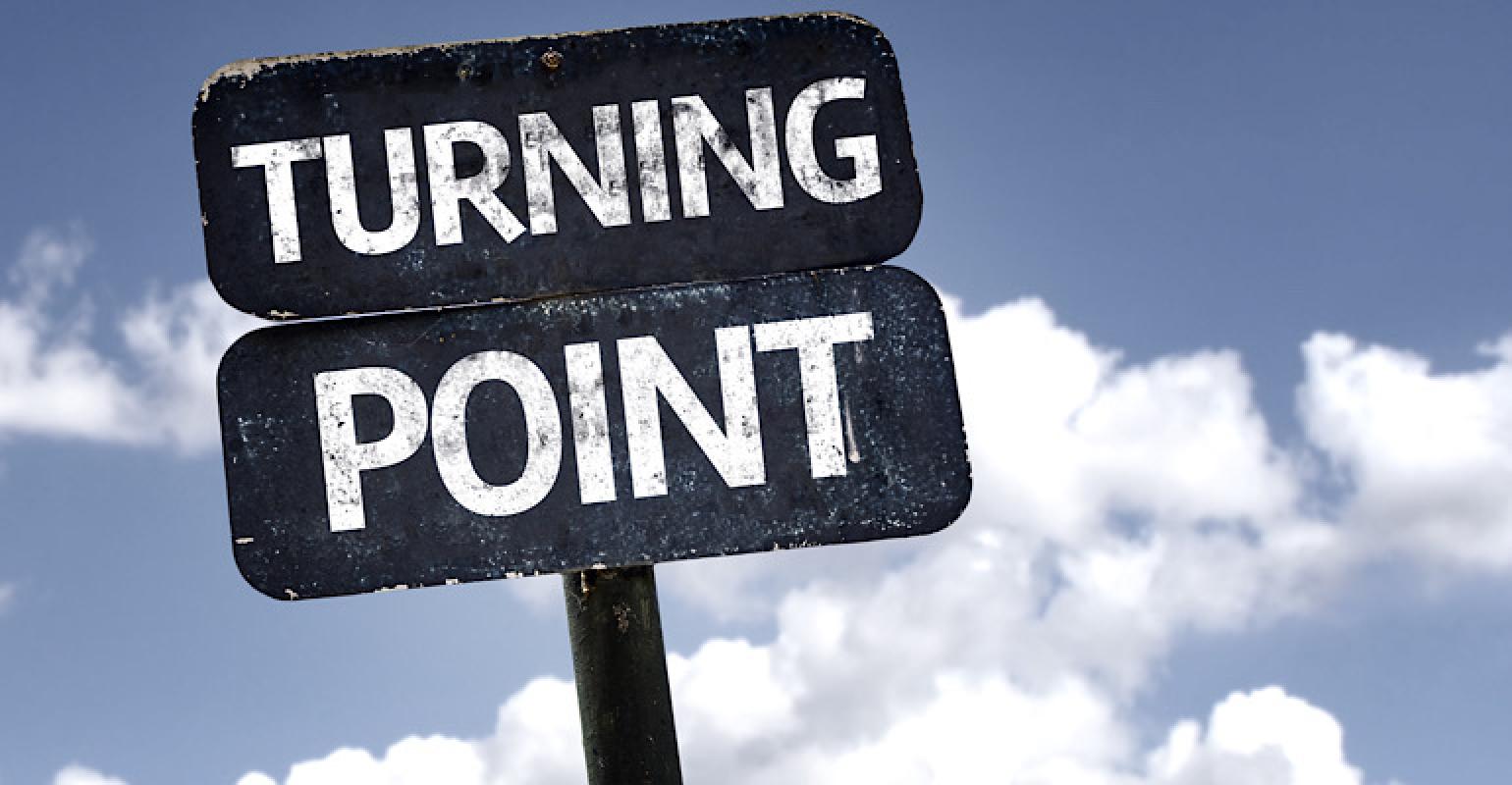 A TURNING POINT - David Kloefkorn - OpenHeaven.com
